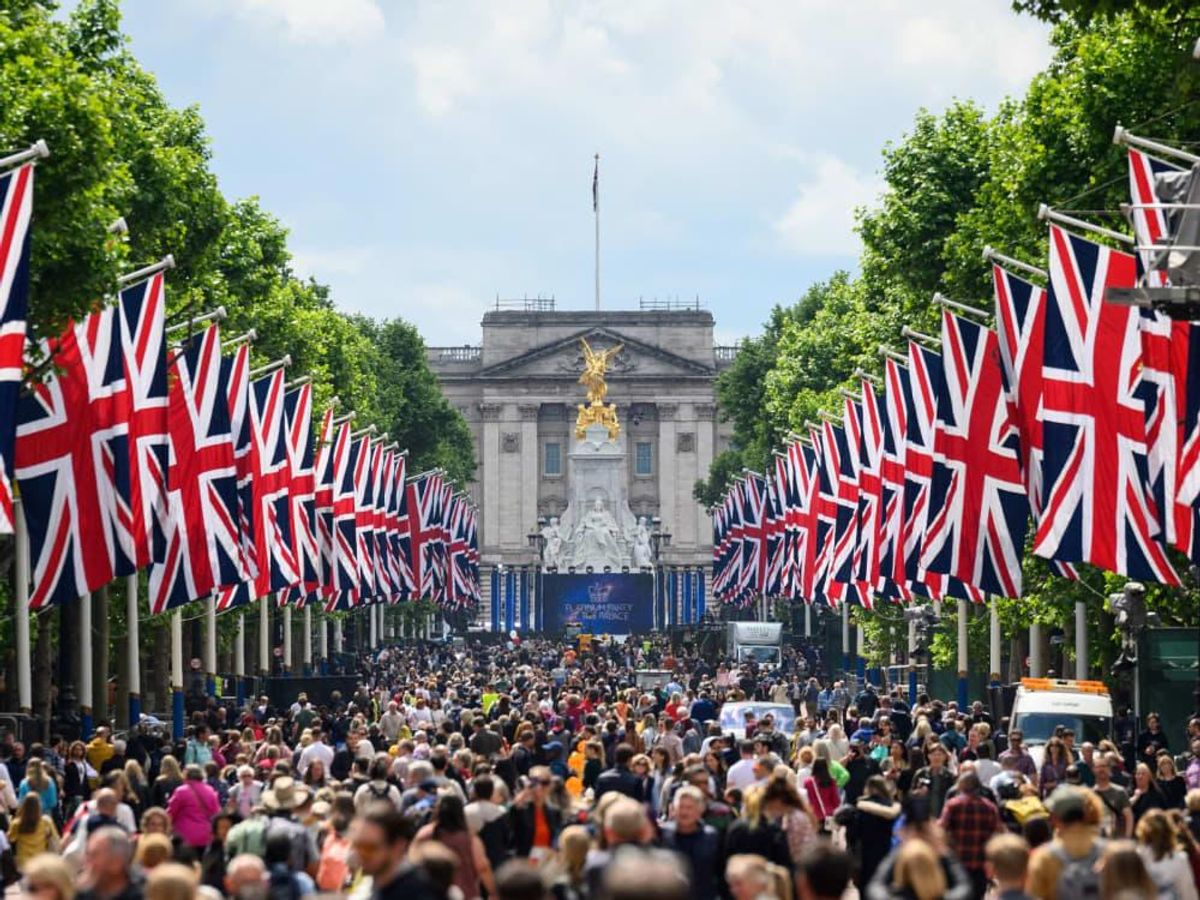 London is all dressed up for Jubilee Weekend. - CultureMap Fort Worth